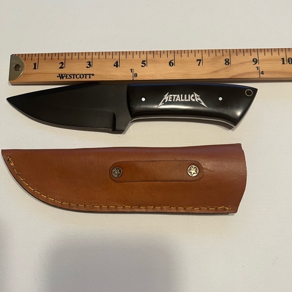 Source Unknown | Other | New Blacked Out Metallica Knife 9 With Sheath ...